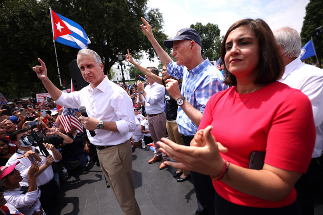 A key ingredient to flip the House: A wave of Latino GOP candidates ...